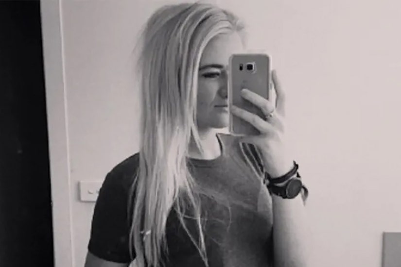 New 'Walking Dead' Trailer Will Have You Crying Over Carl and Rick's ...