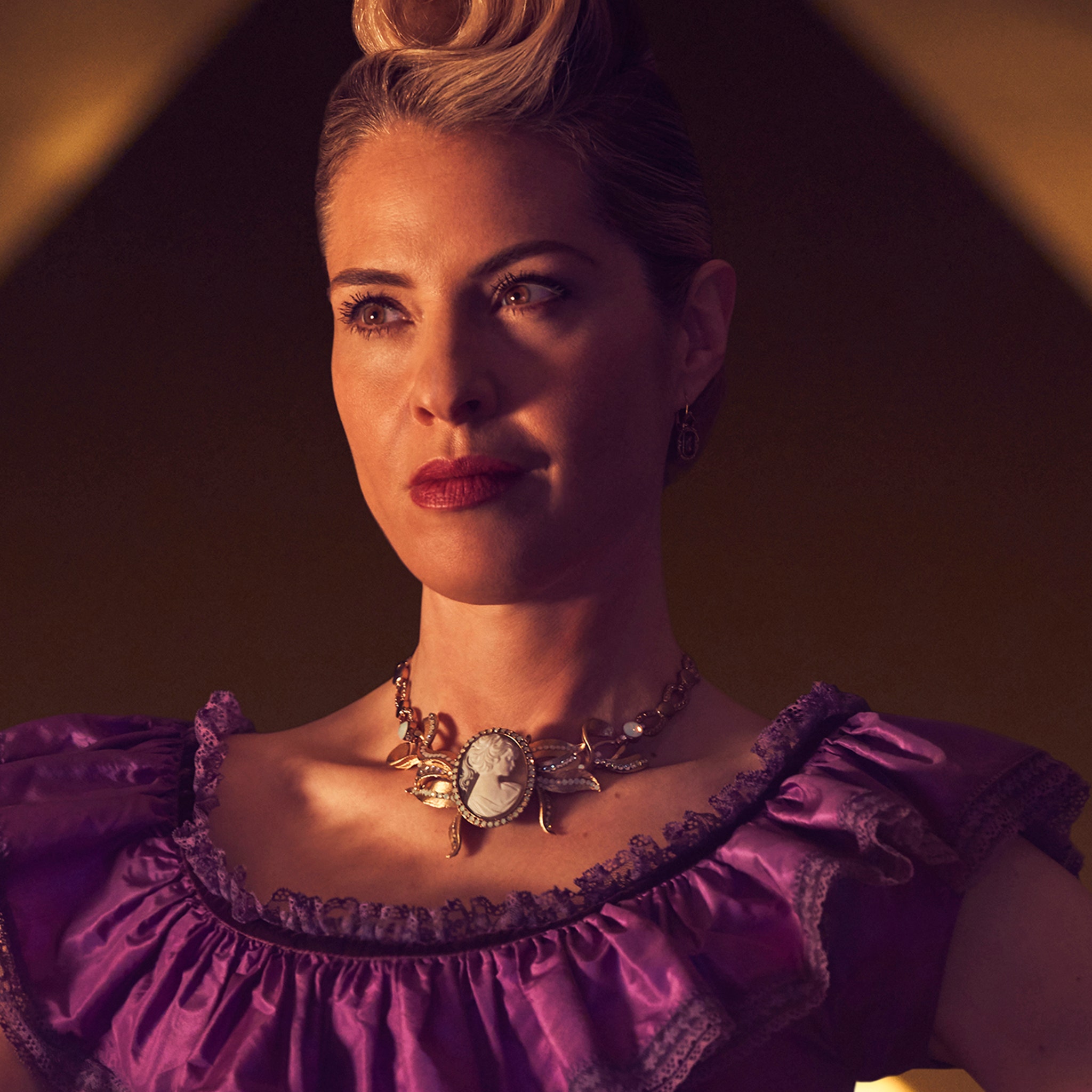 Emily Ash's Instagram, Twitter & Facebook on IDCrawl