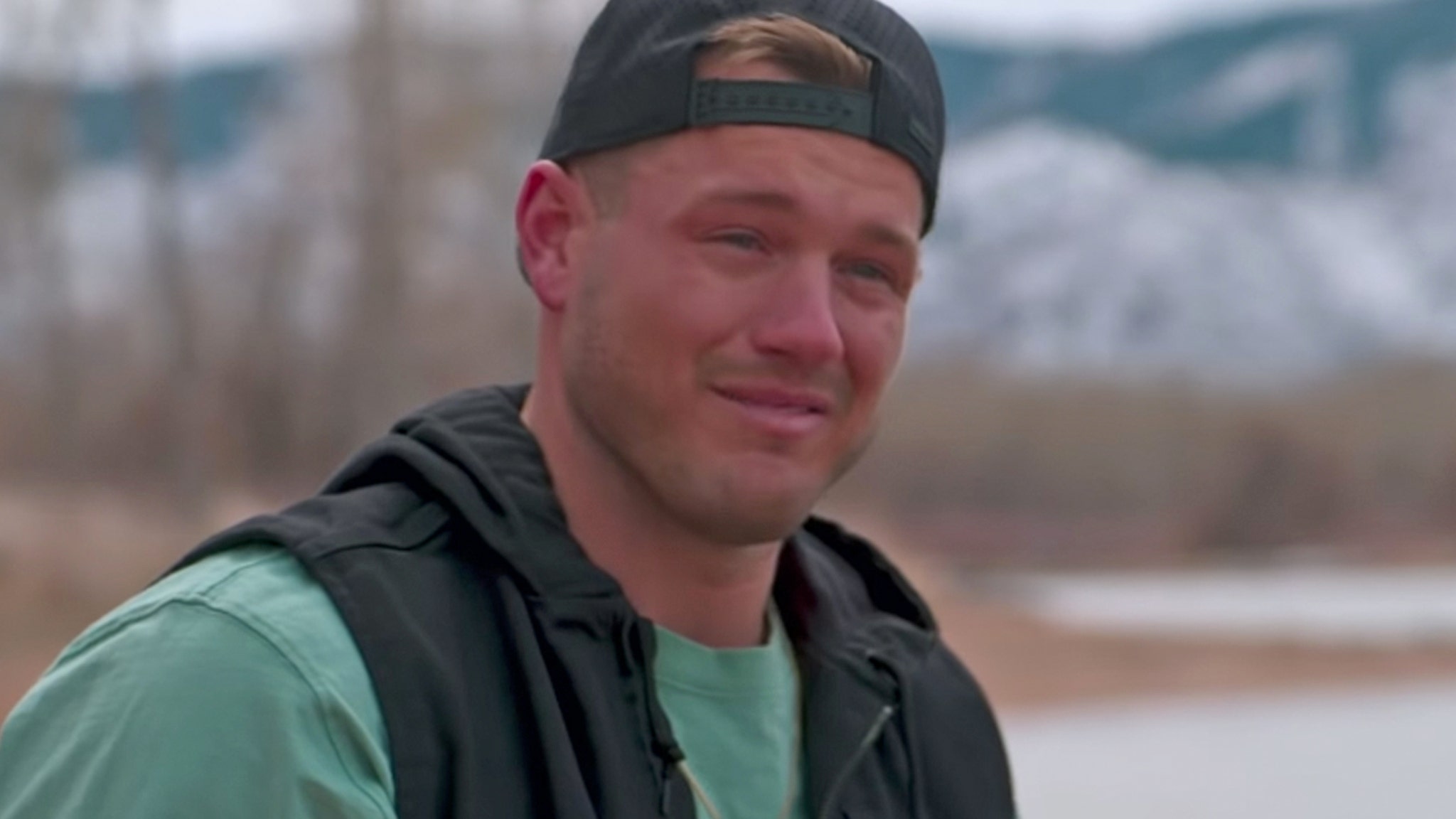 Colton Underwood Comes Out to Dad, Addresses Cassie Randolph Drama In ...