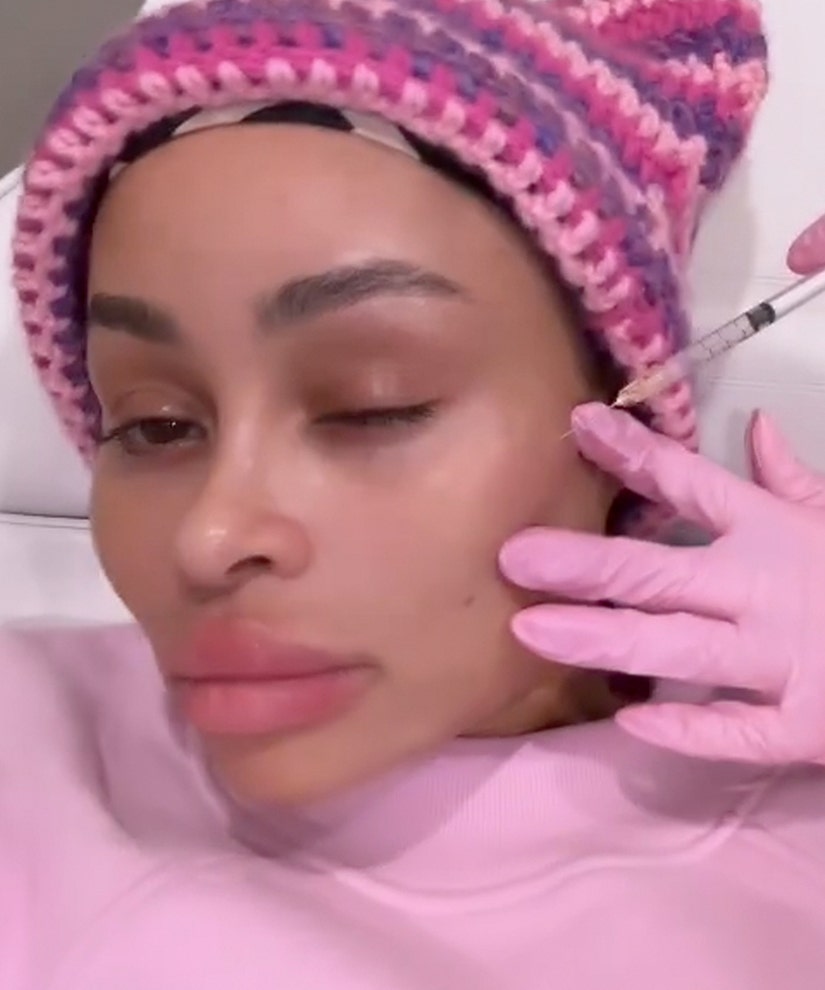 Courtney Stodden Shares Bizarre Pool Video With Brian Austin Green