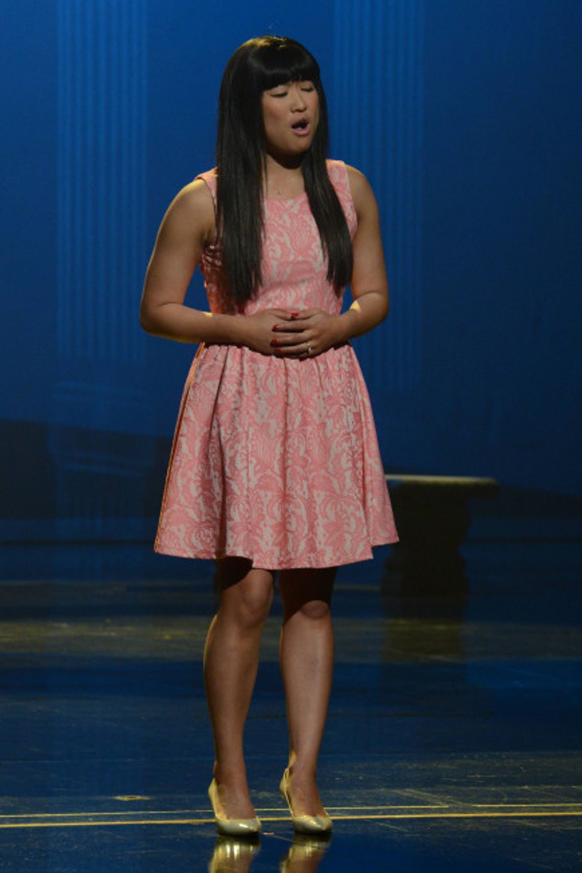 "Glee" Sneak Peek: 'Props/Nationals'