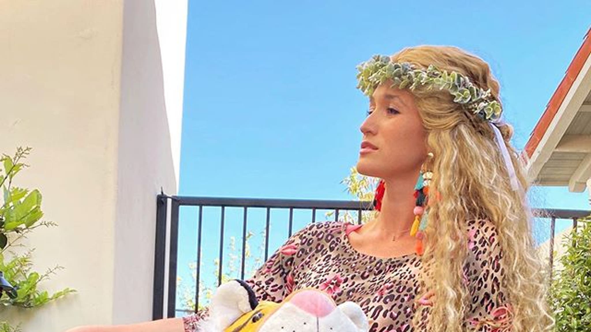 Stars Take the Tiger King Craze to the Next Level with Cosplay