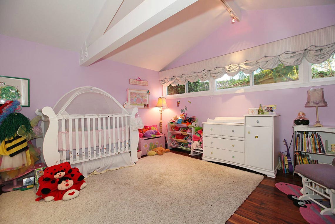 Sally Field's Pacific Palisades Home