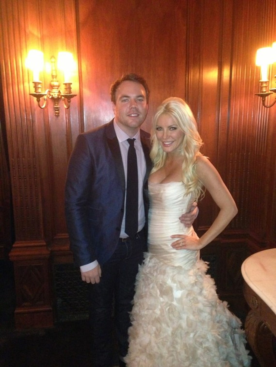 Playboy Hefner Wedding HUGH HEFNER AND CRYSTAL HEFNER WEDDING ITEMS